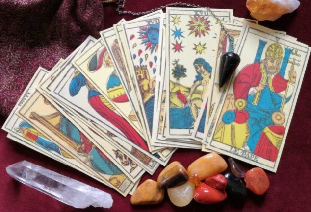Le Tarot Tzigane - Divinatix